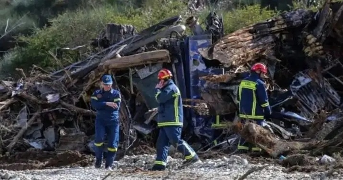 ΜΟΛΙΣ ΤΟ ΕΜΑΘΕ Ο ΜΗΤΣΟΤΑΚΗΣ ΚΑΙ ΠΑΕΙ ΣΤΗ ΒΟΥΛΗ – ΕΚΤΑΚΤΗ ΕΙΔΗΣΗ - Athina360