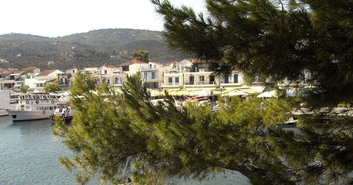 ΦΡΙΚΗ: ΝΕΚΡΗ ΜΑΝΑ ΜΕ ΤΗΝ 6 ΜΗΝΩΝ ΚΟΡΗ ΤΗΣ - ΣΥΝΕΛΗΦΘΗ ΣΤΗ ΣΚΙΑΘΟ Ο ...